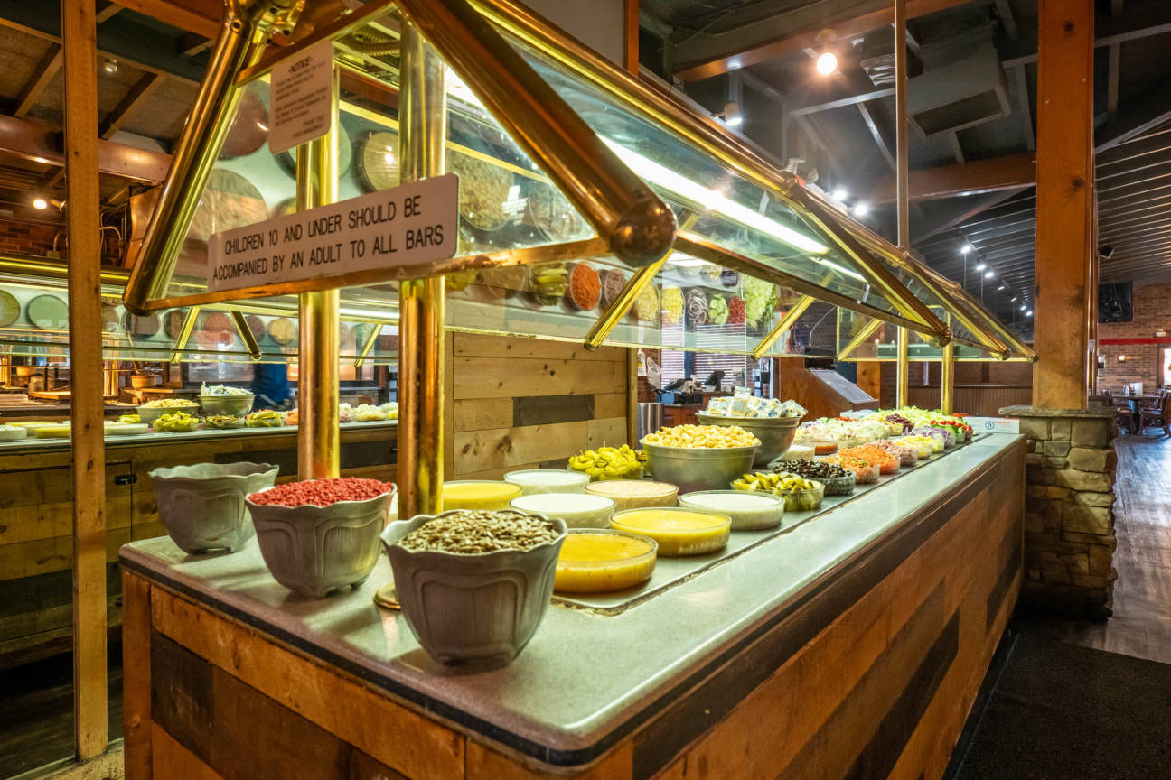 Austin's Steak & Homestyle Buffet - Knoxville, TN