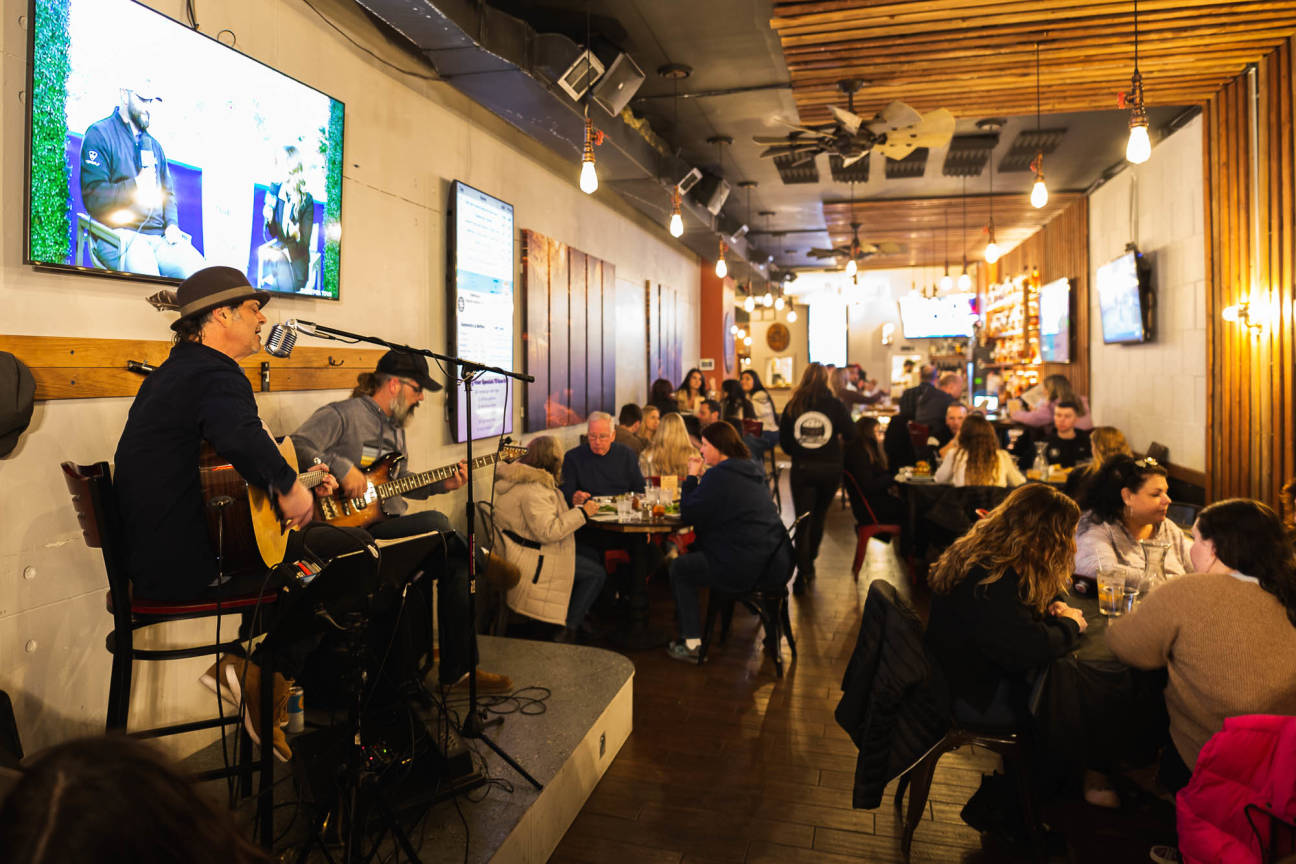 The Whiskey Barrel - Port Jefferson, NY