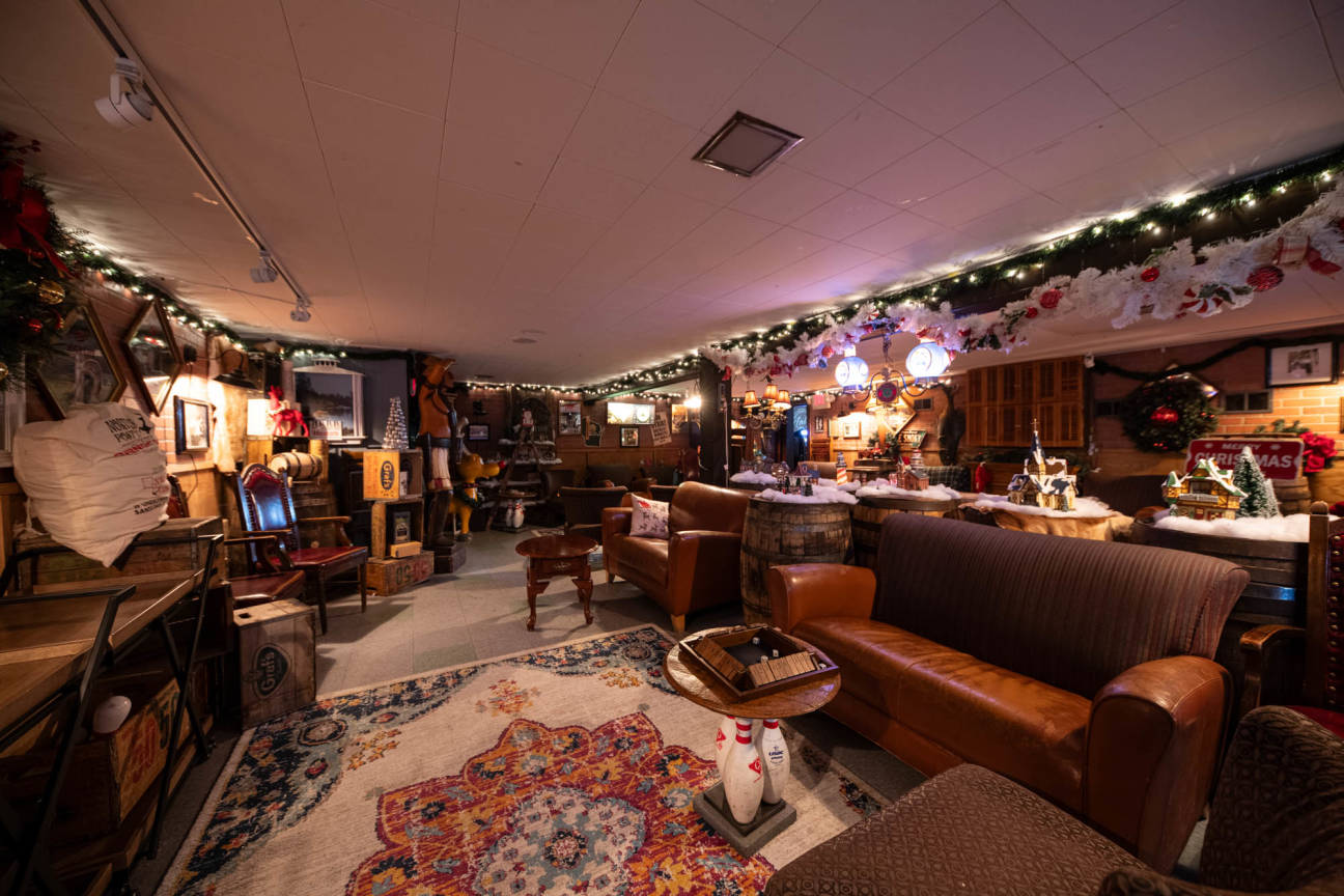 Natty Oaks Pub & Eatery - West Allis, WI