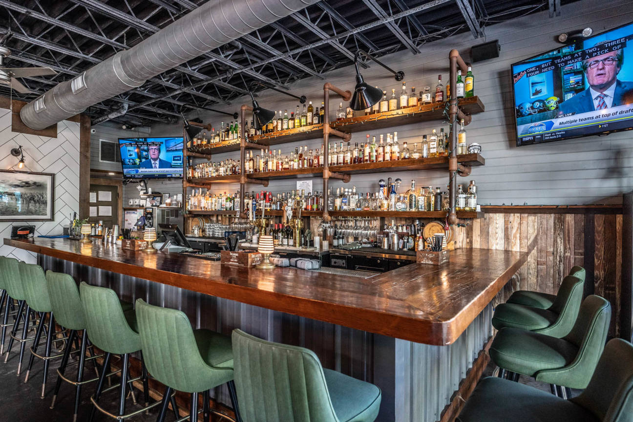 Calhoun Street Tavern - Bluffton, SC