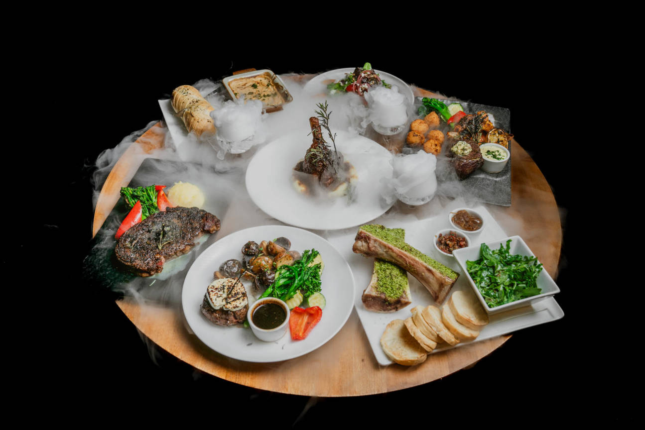 Von's Steakhouse & Oyster Bar - Edmonton, AB