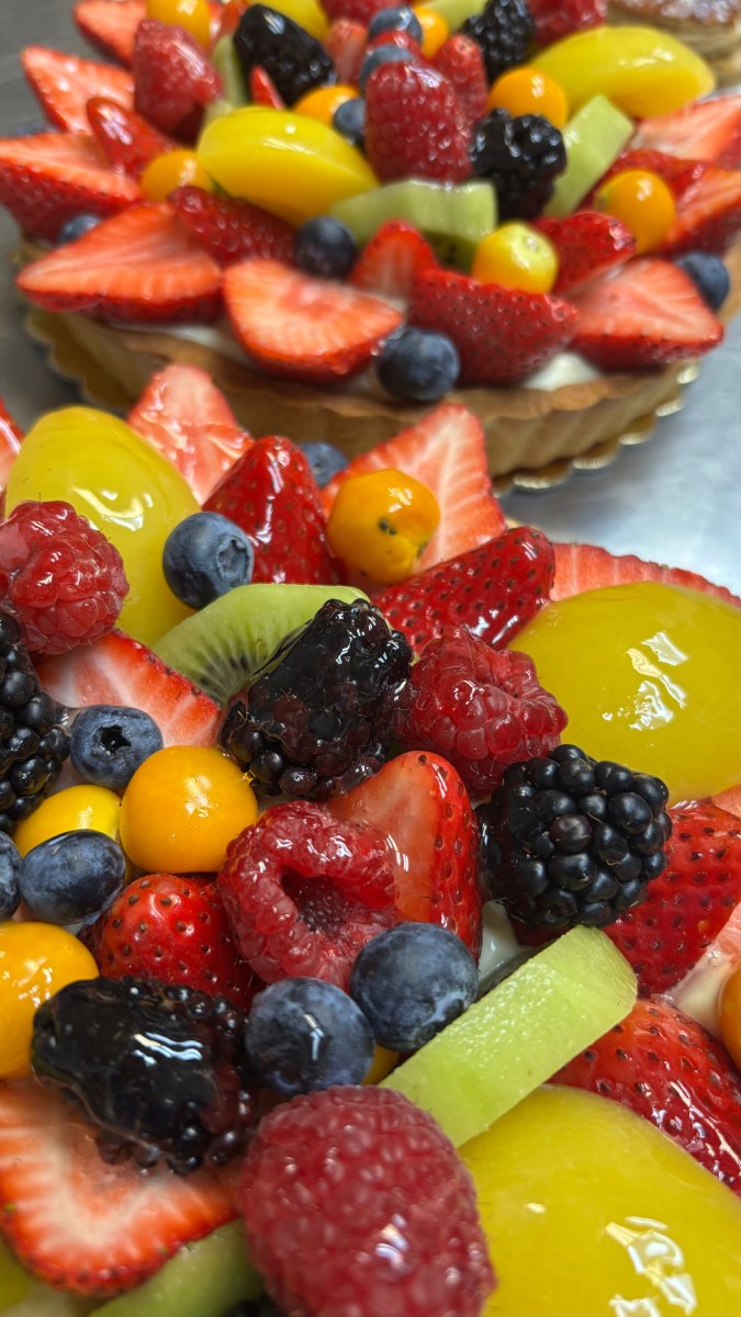 Altadena Bakery - Burbank, Burbank, CA