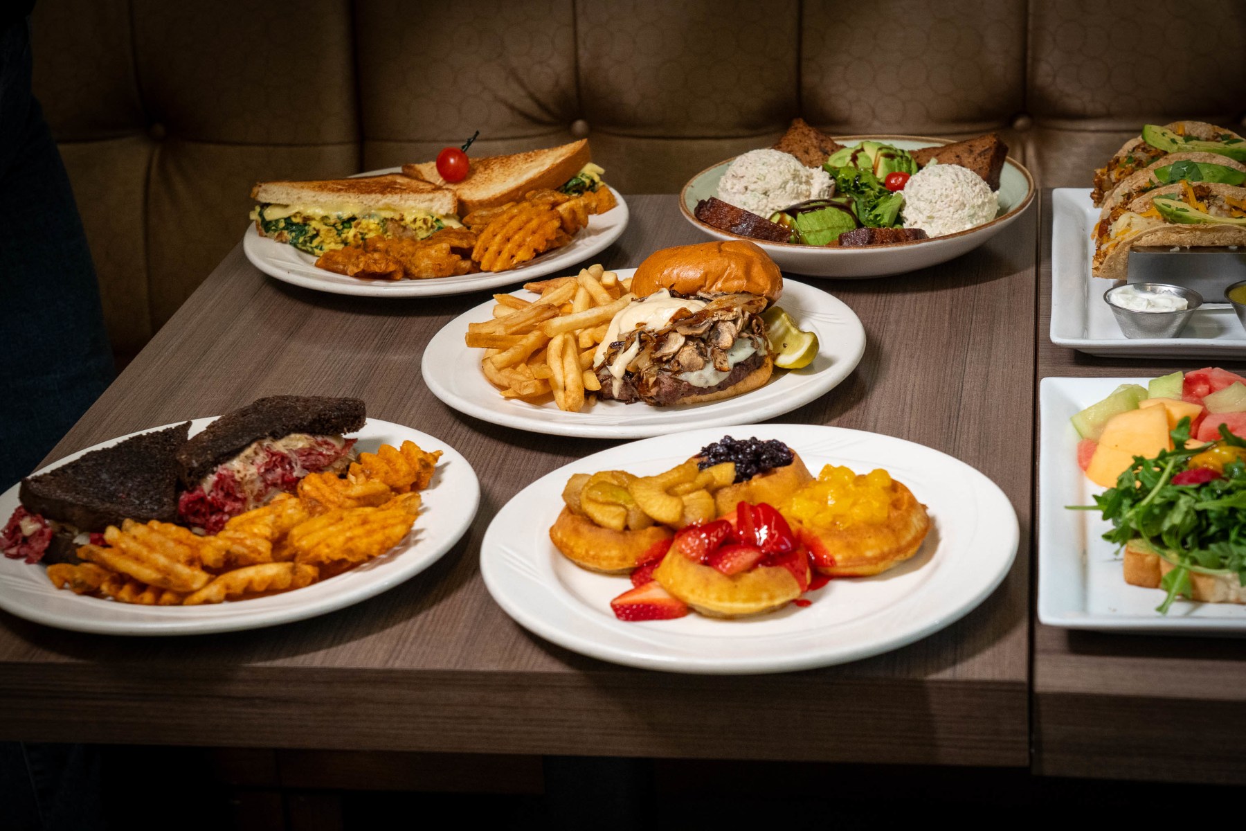 Lumes Brunch Cafe - Willowbrook - Willowbrook, Willowbrook, IL