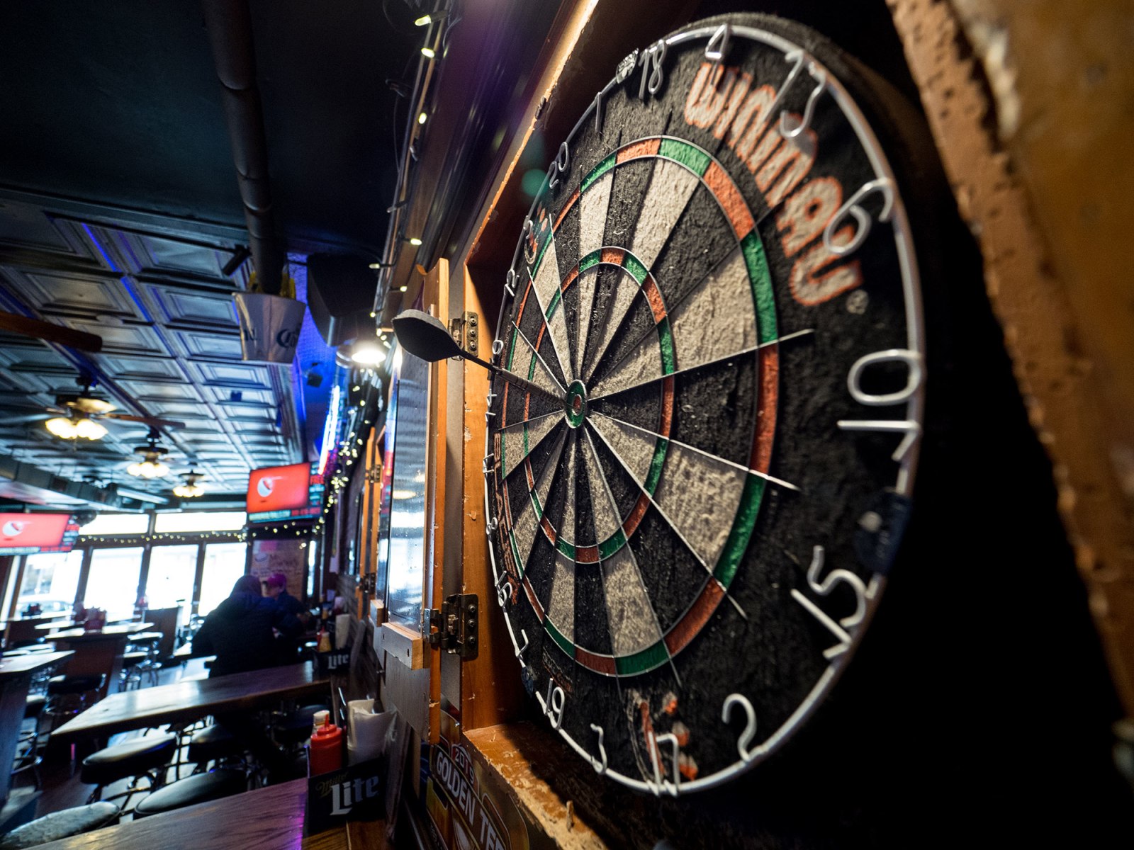 Finley Dunne's – Must-Try Sports Bar in Chicago, IL