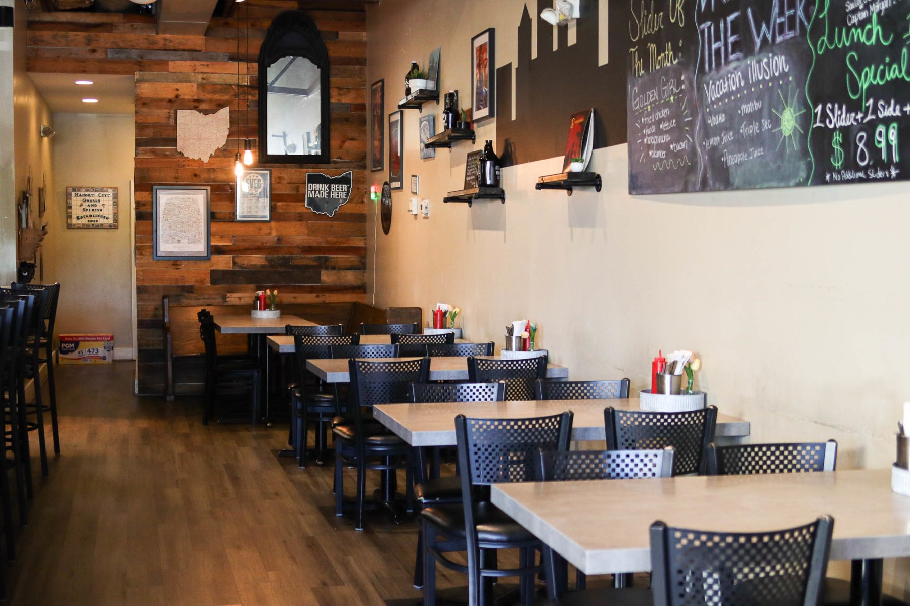 Hangry City Grille and Spirits - Pickerington, OH