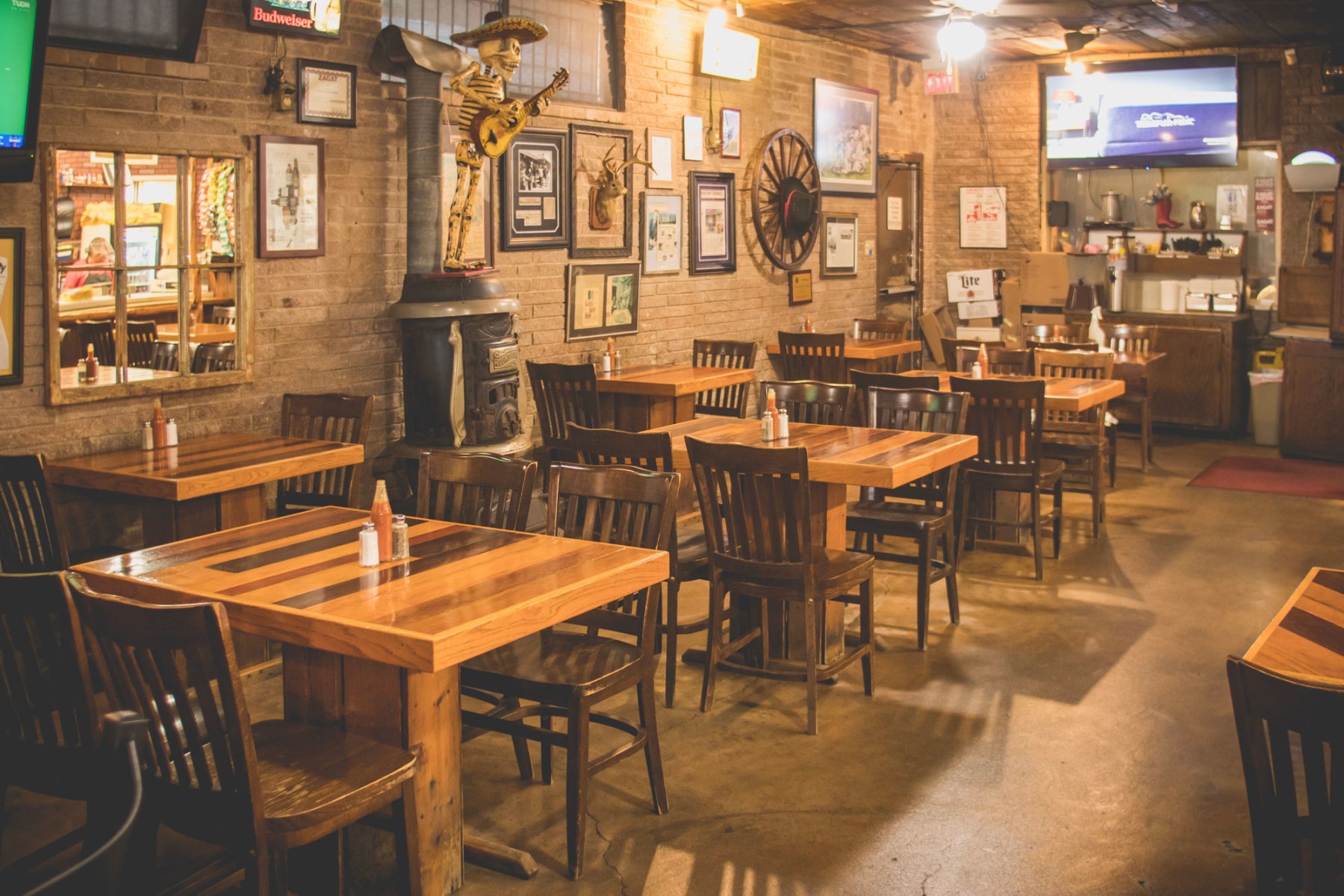 Best BBQ Restaurant in Houston, TX | Luling City Market