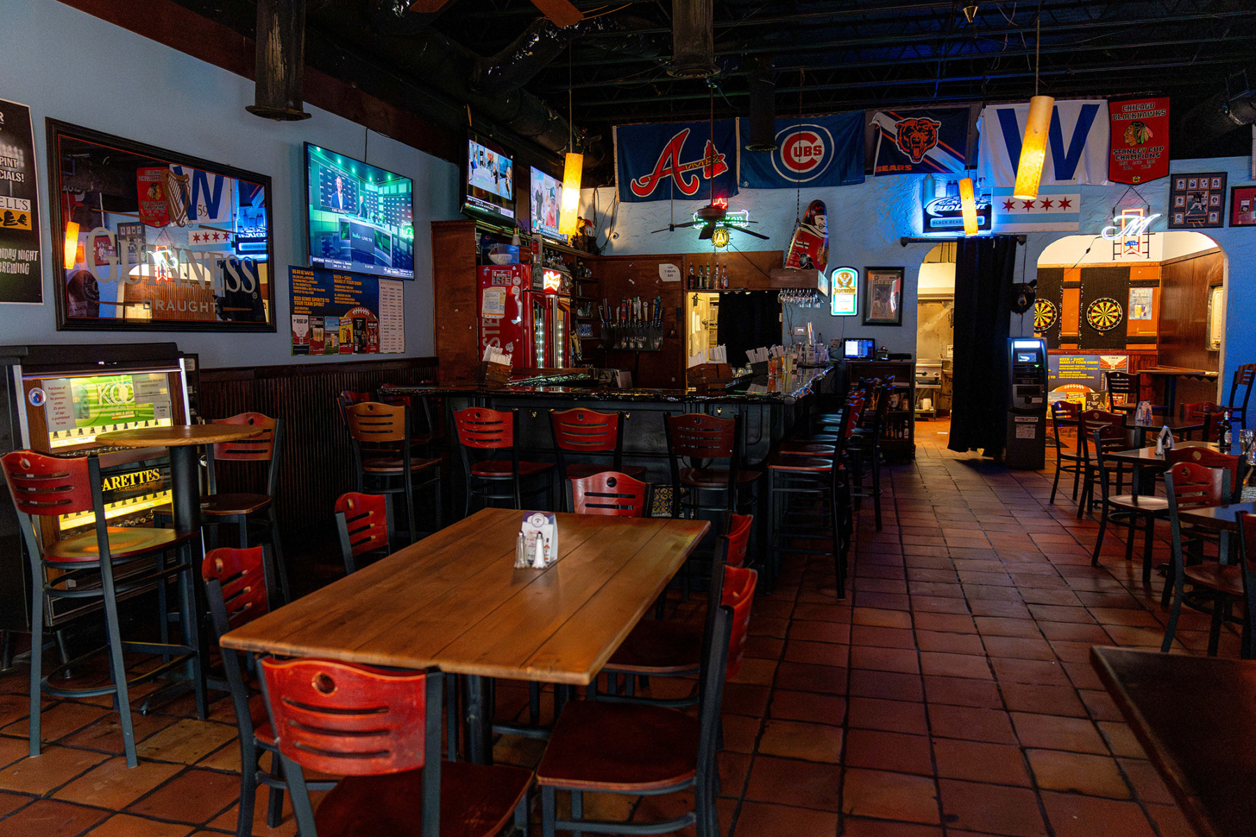 Black Bear Tavern - Buckhead, Midtown Atlanta, GA