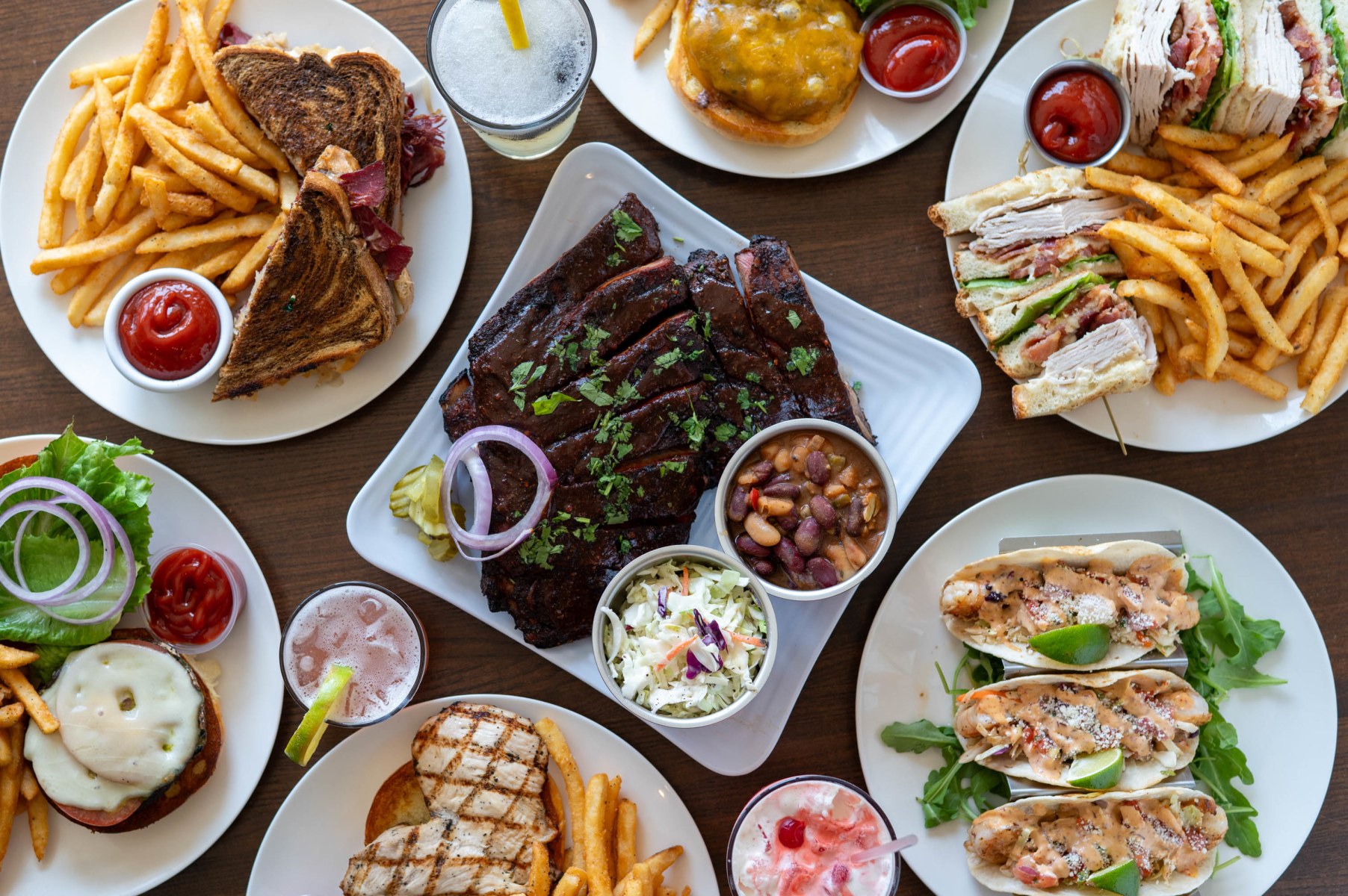 Must-Try Restaurant in Guilderland, NY | The Hedge Bistro