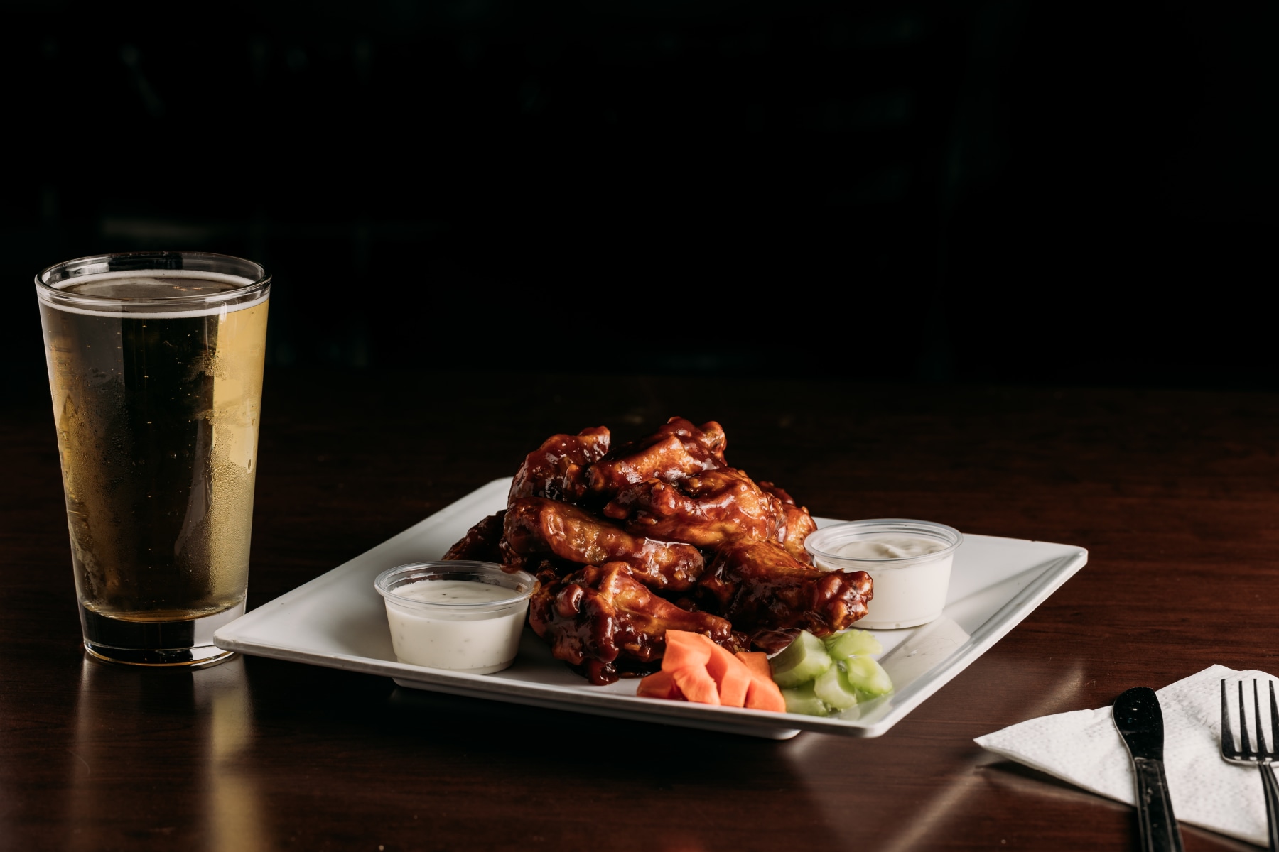 Best Sports Bar in Sacramento, CA | Stingers Sports Pub