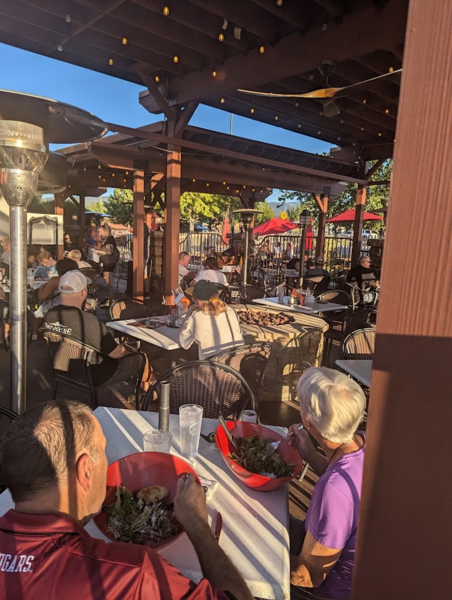 True Legends Grill – Best Sports Bar in Liberty Lake, WA
