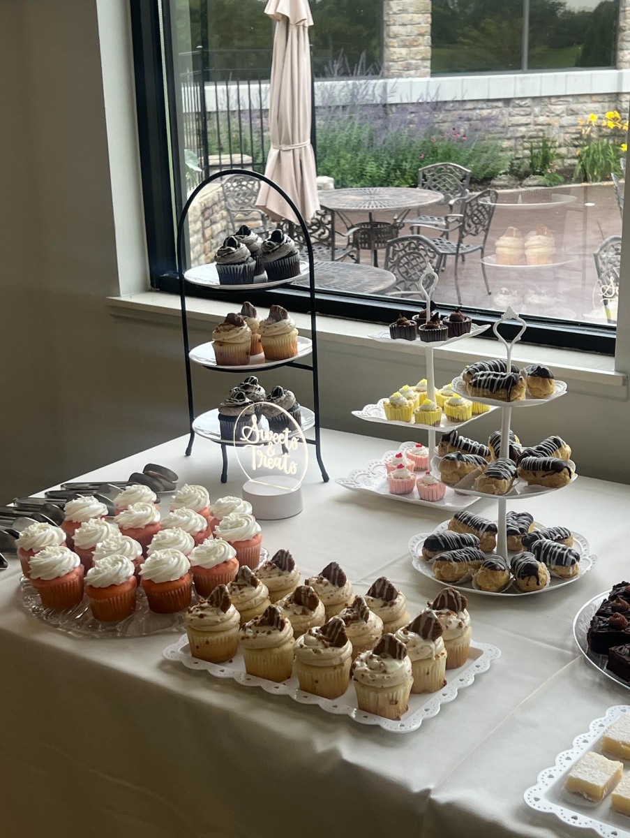 Red Velvet Cakes & Pastries – Best Bakery in MI
