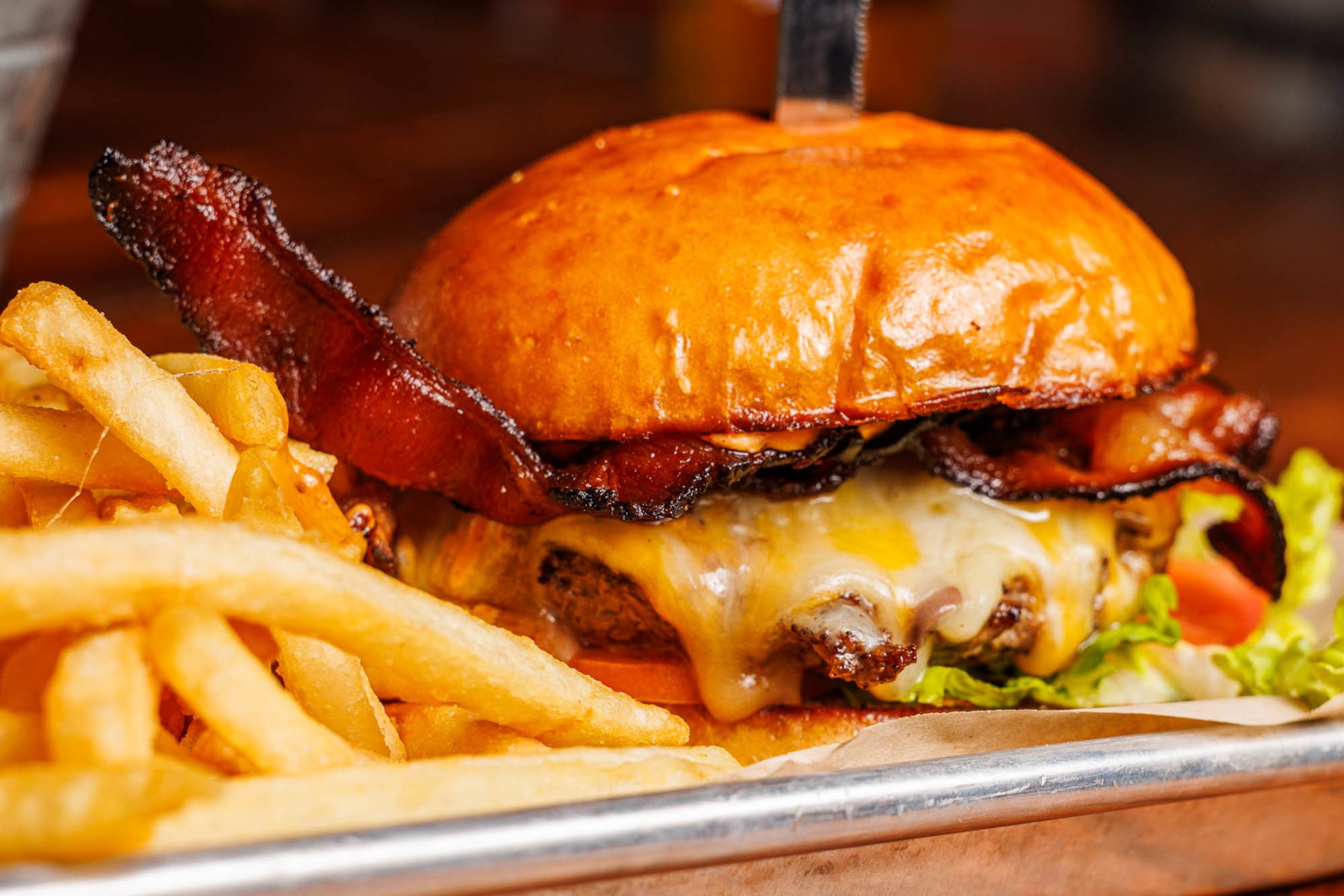 Best Bar in Fairport, NY | Country Roads