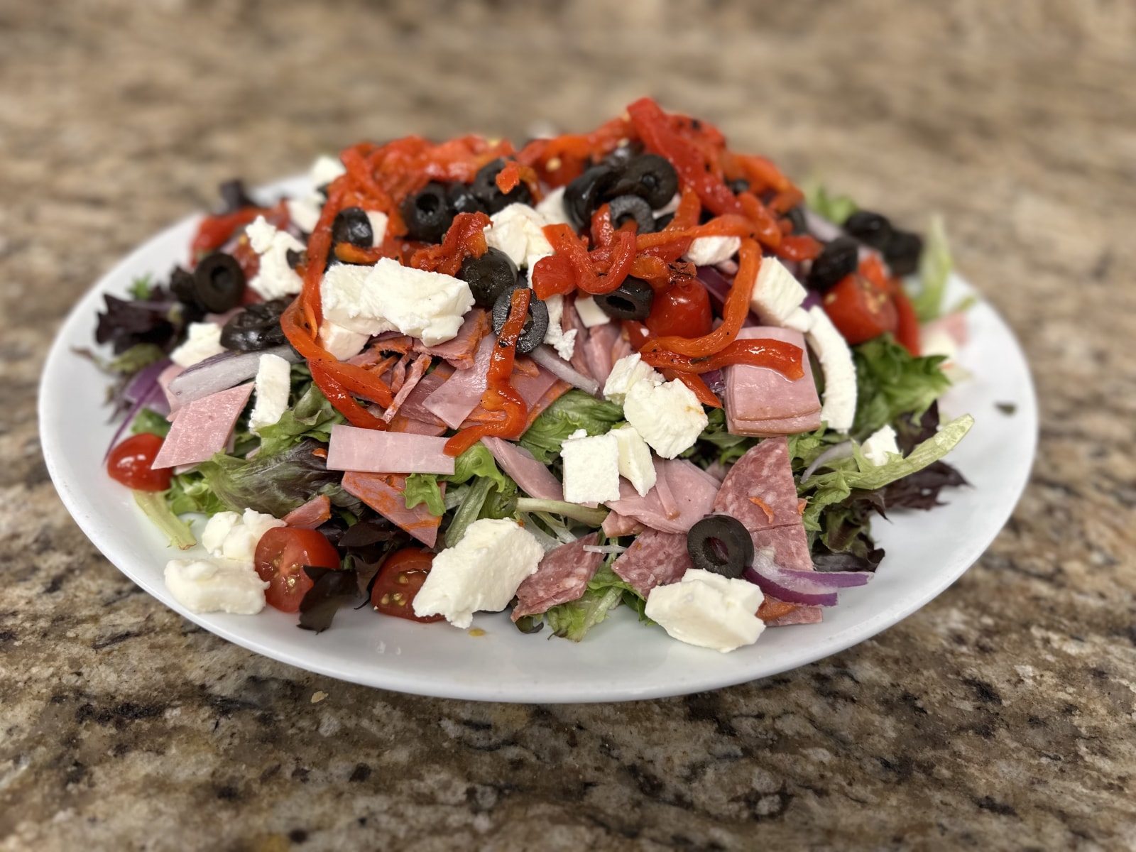 Mi Amiche - Italian & American favorites in Lake Norman, Mooresville.