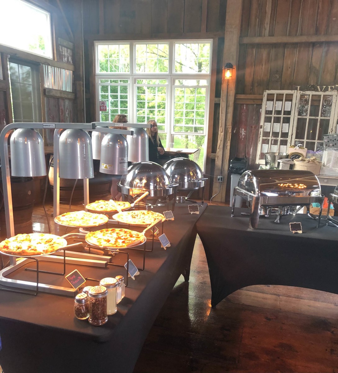 Kim’s Gourmet Pub Oconomowoc| Pizza, Burgers, Fish Fry & Craft Beer
