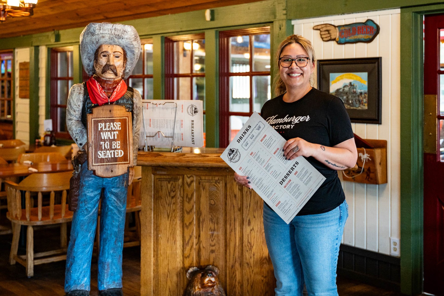 Hamburger Factory Family Restaurant - Old Poway Park, Poway, CA