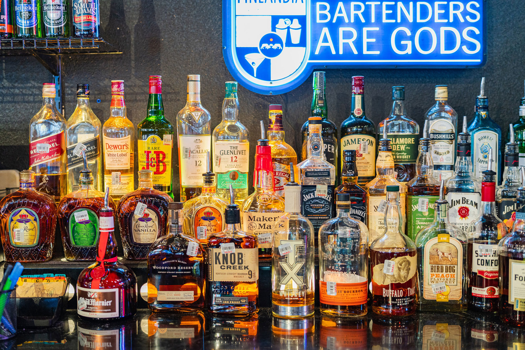 Best American Restaurant in Addison, TX | The Hub