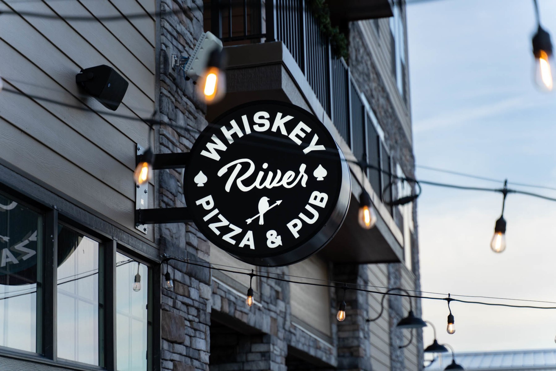 Best Whiskey Bar in Parkville | Whiskey River Pizza & Pub