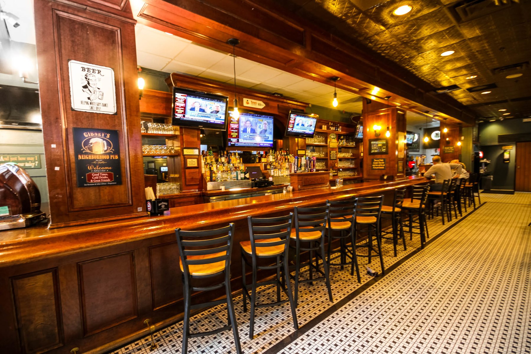 Best Pub in Downtown, Atlanta, GA | Gibney's Pub