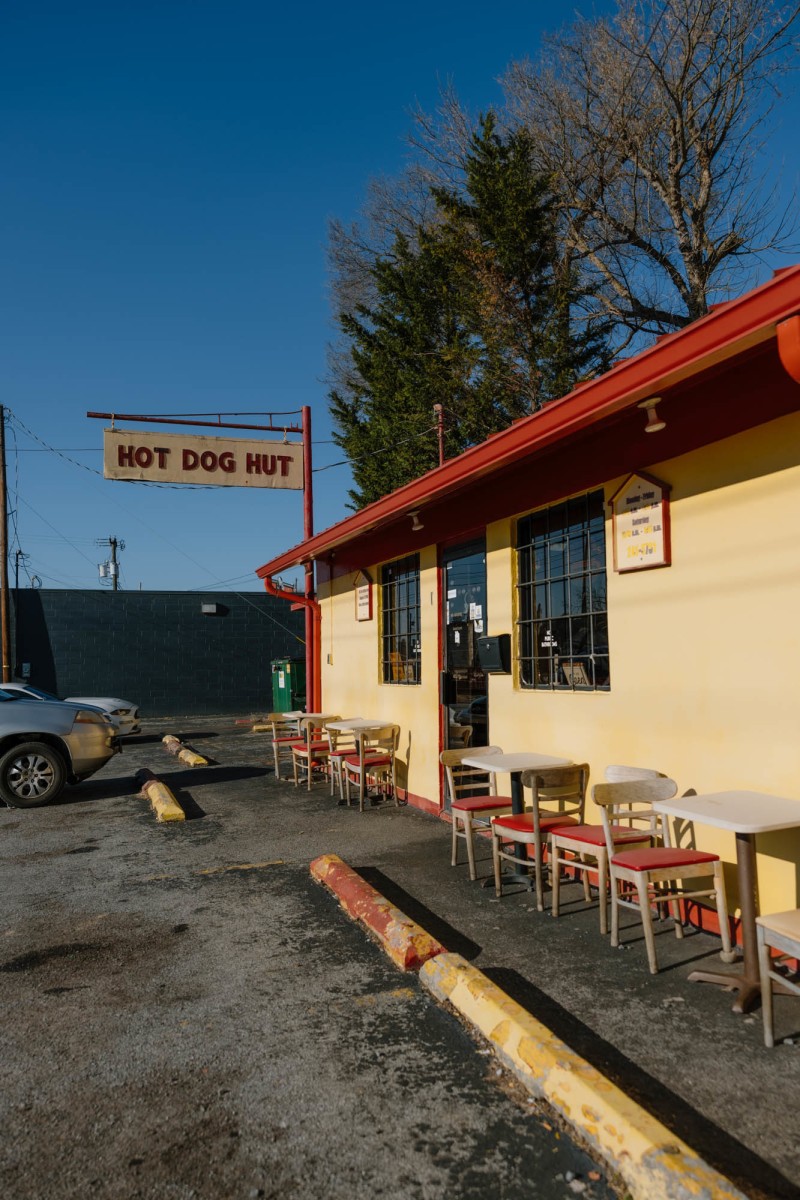 Best Fast Food Restaurant in Kingsport, TN | Hot Dog Hut