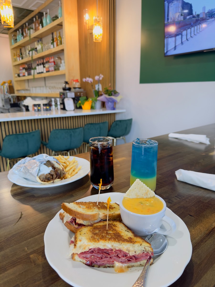 Mela's Cafe - Naples, FL