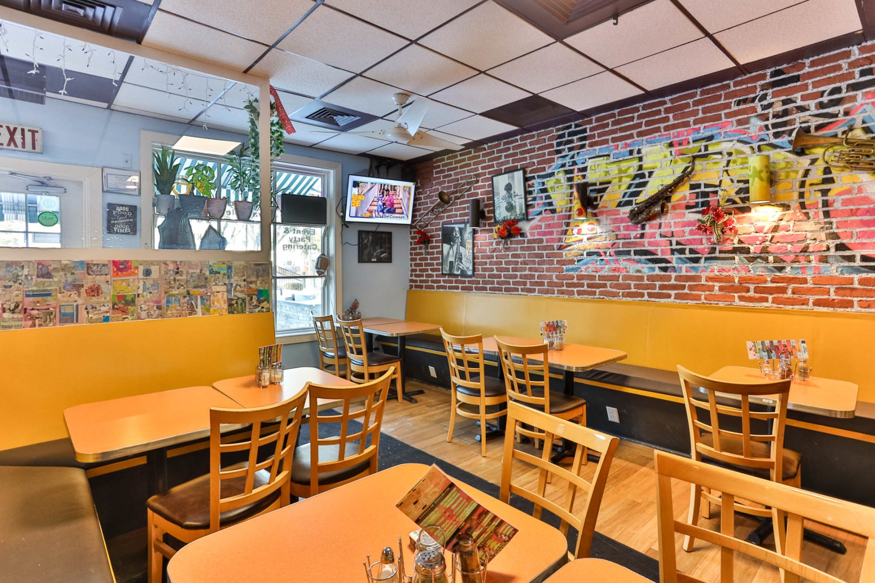 Must-Try Pizza in Wilton, Wilton, CT | Wilton Pizza
