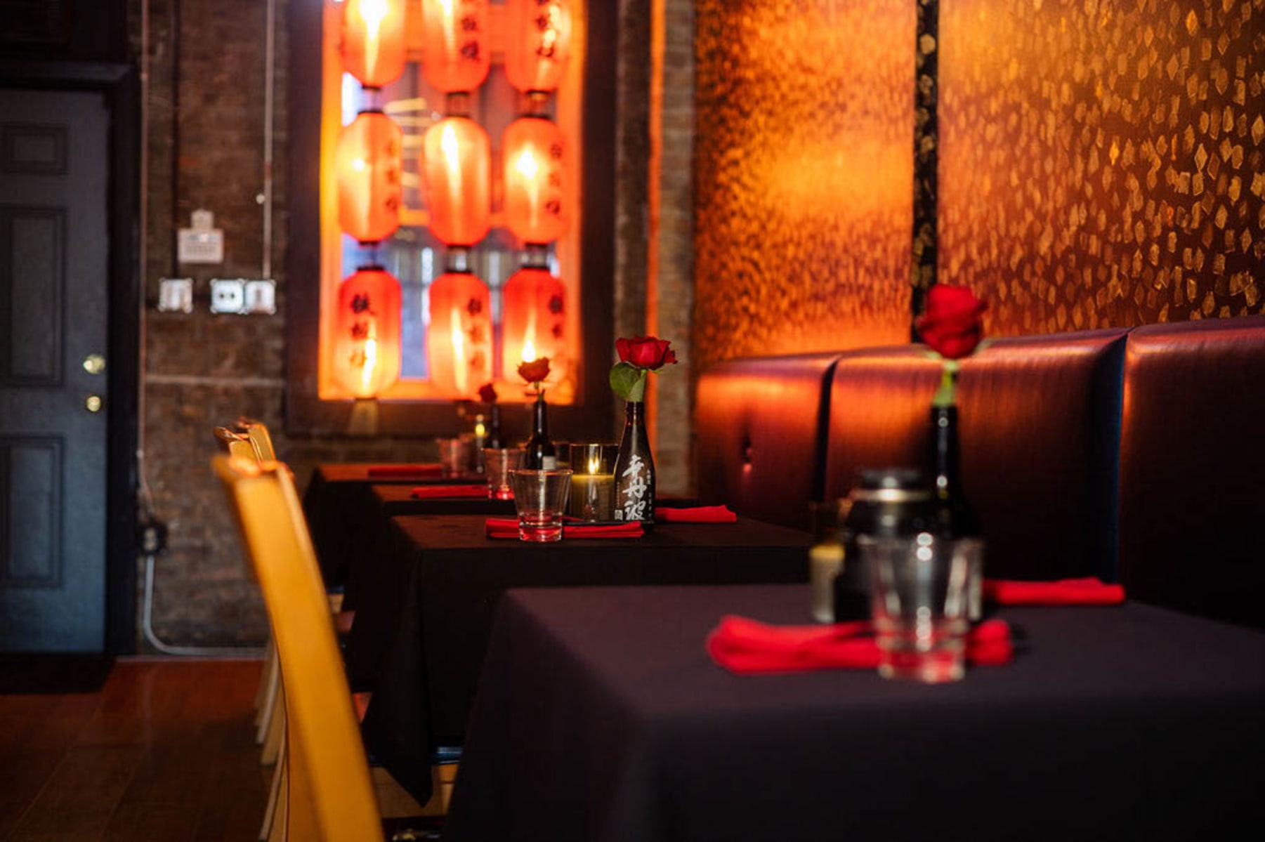 Tsukiji Sushi Sake Bar - West Town, Chicago, IL
