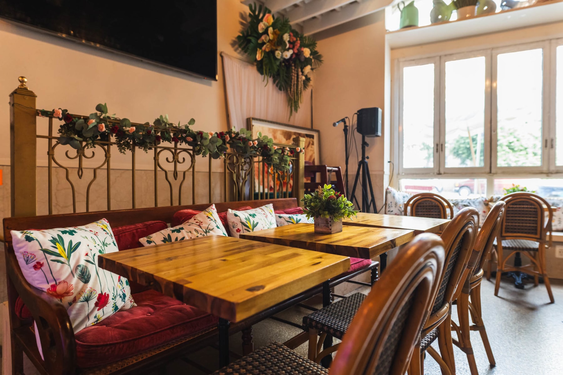 Must-Try Cafe in Washington Heights, NYC | Cafe Bloom