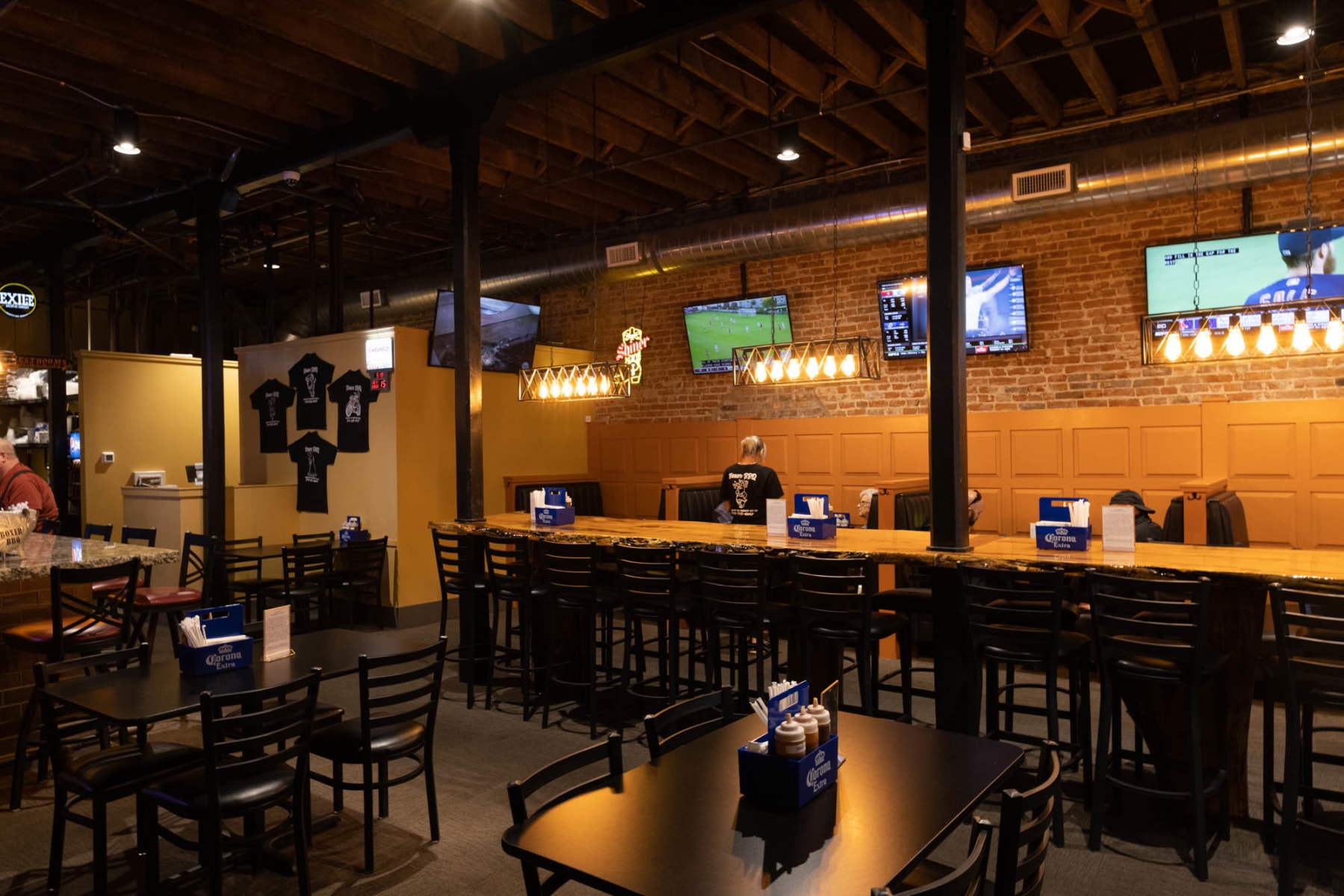 Best American Restaurant in Haymarket | Boxer Barbeque
