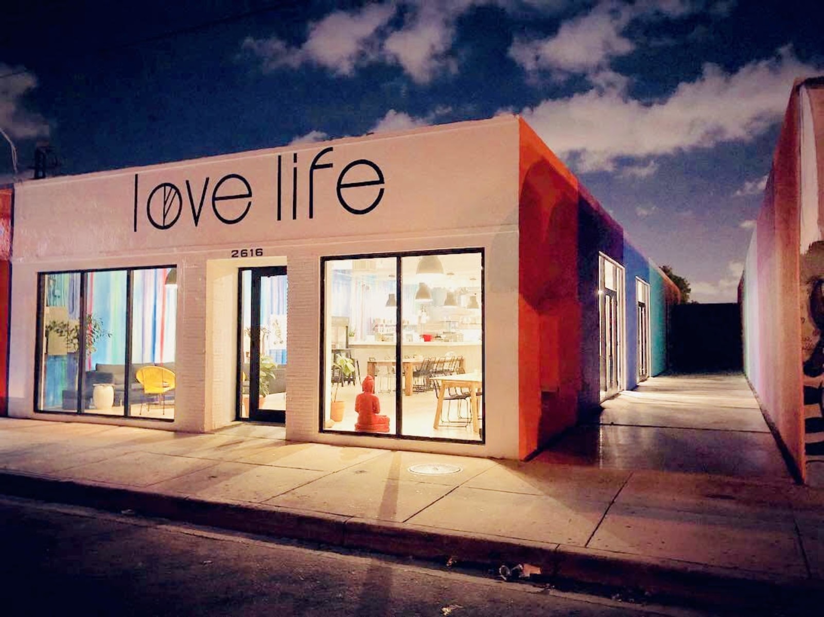 Love Life Cafe - Wynwood, Miami, FL