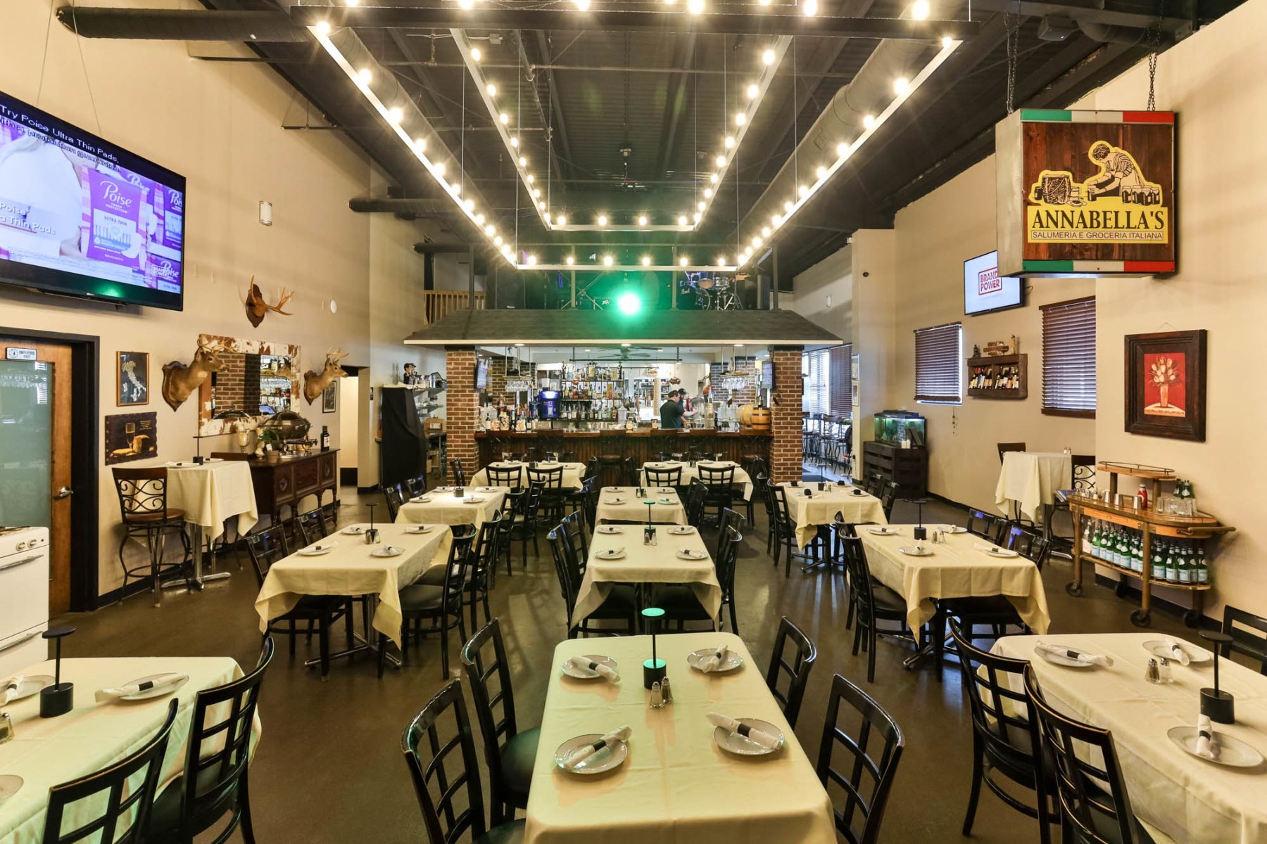 Annabella's House of Mozzarella - Meadowlands, East Rutherford, NJ