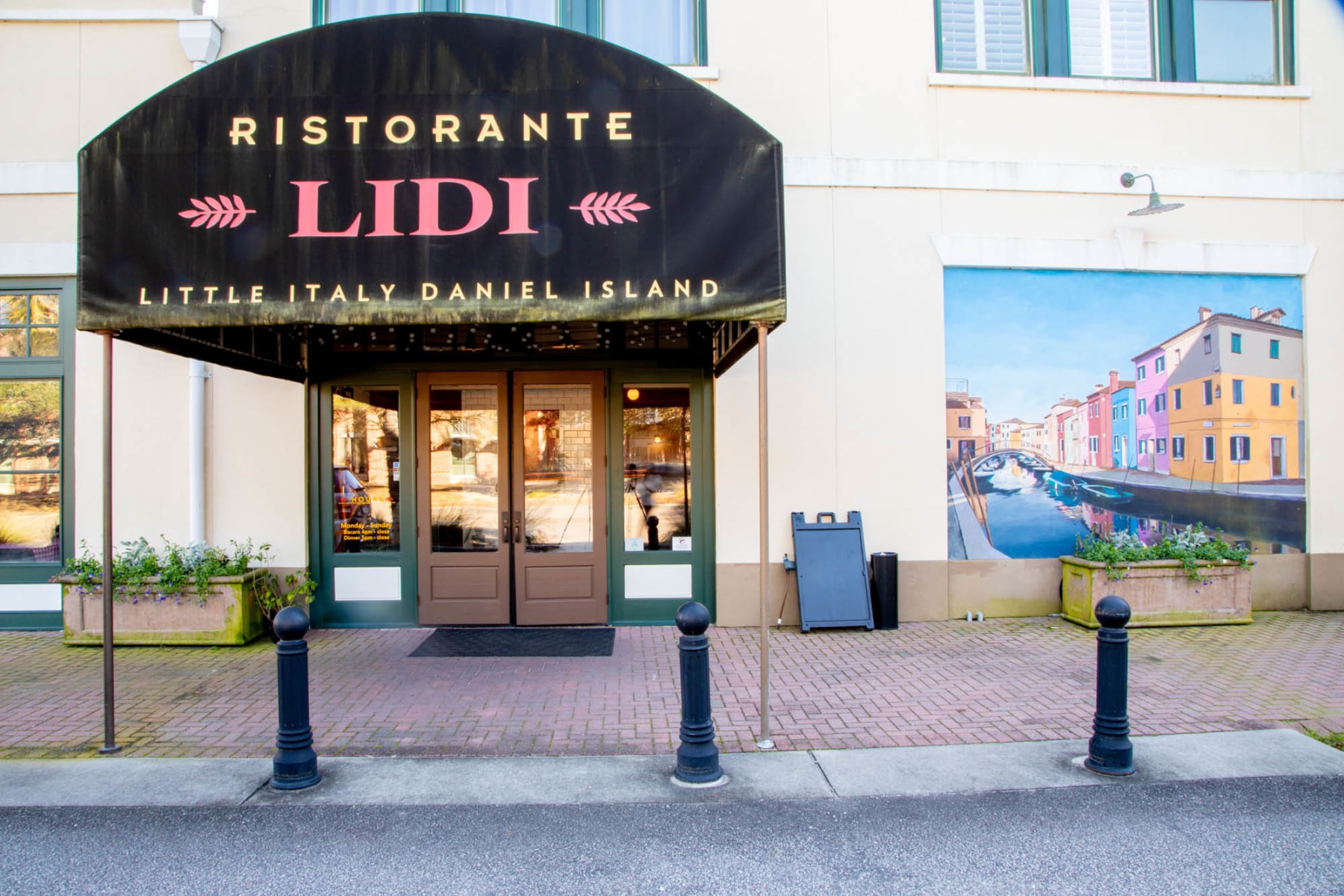 Authentic Italian Restaurant in Daniel Island | LIDI
