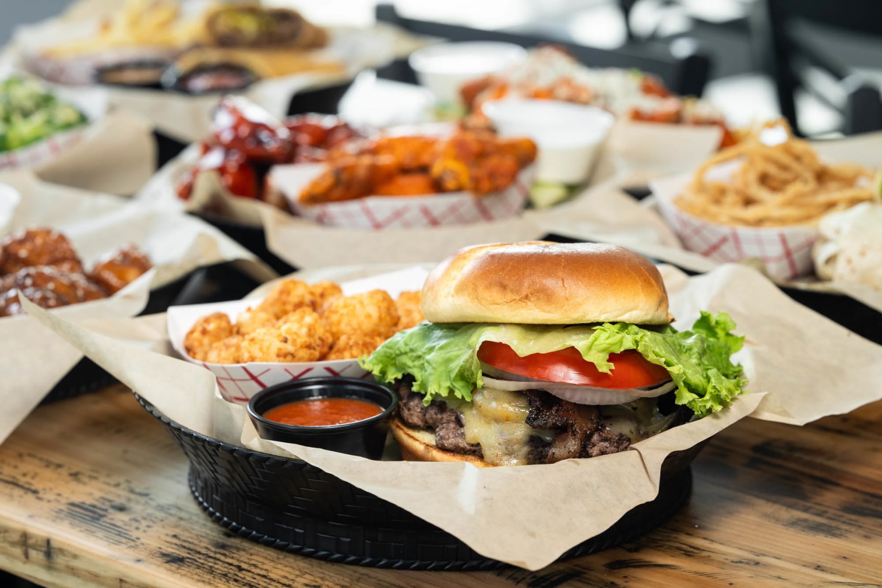 Wingin' It Taphouse & Grille Angier - Angier, NC