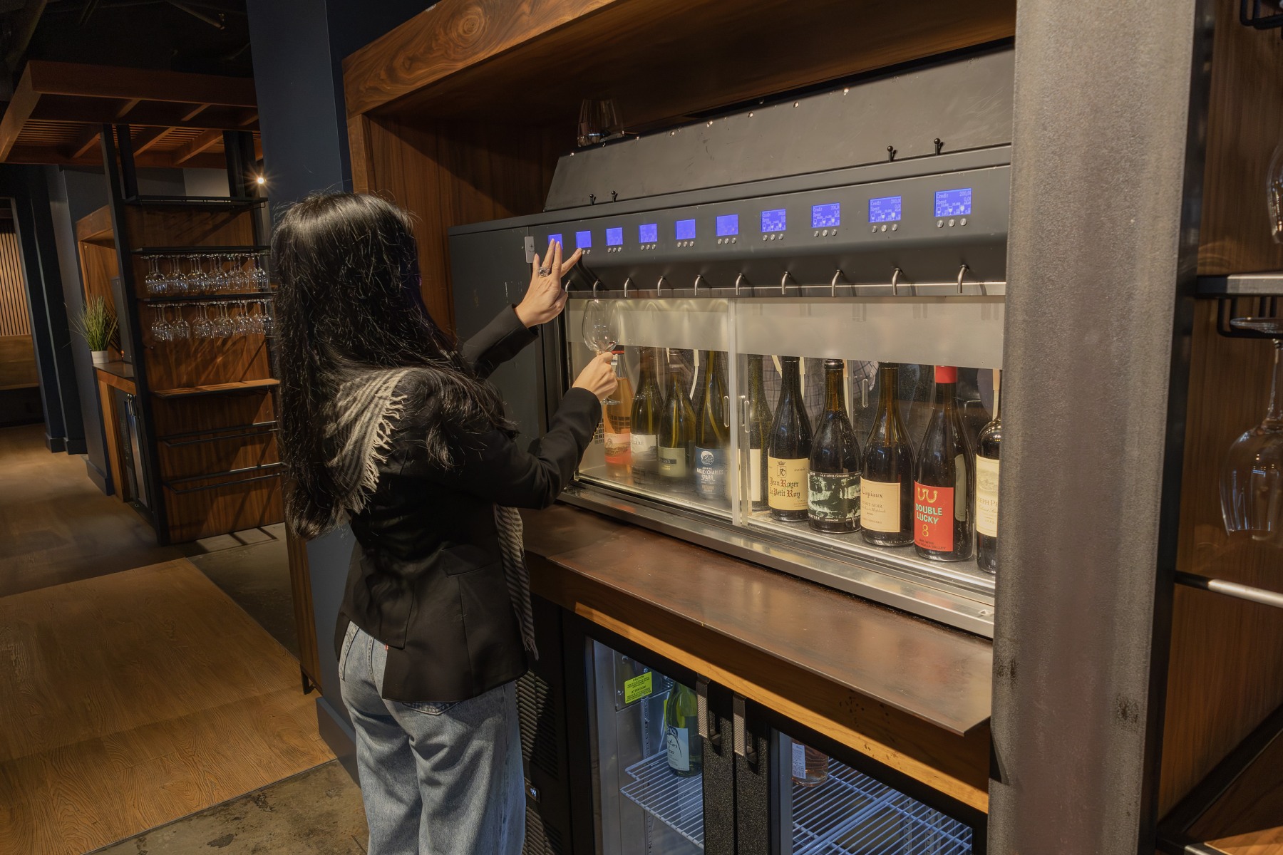 Premium Wine & Tapas, Seattle | Nomadic Wine Dispensary