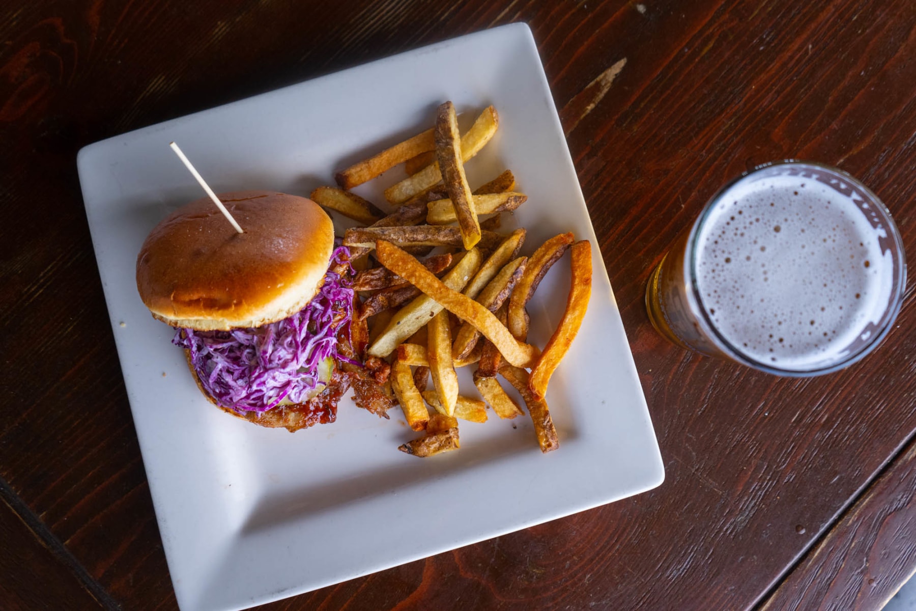 Must-Try Sports Bar in San Diego | Gaslamp Tavern