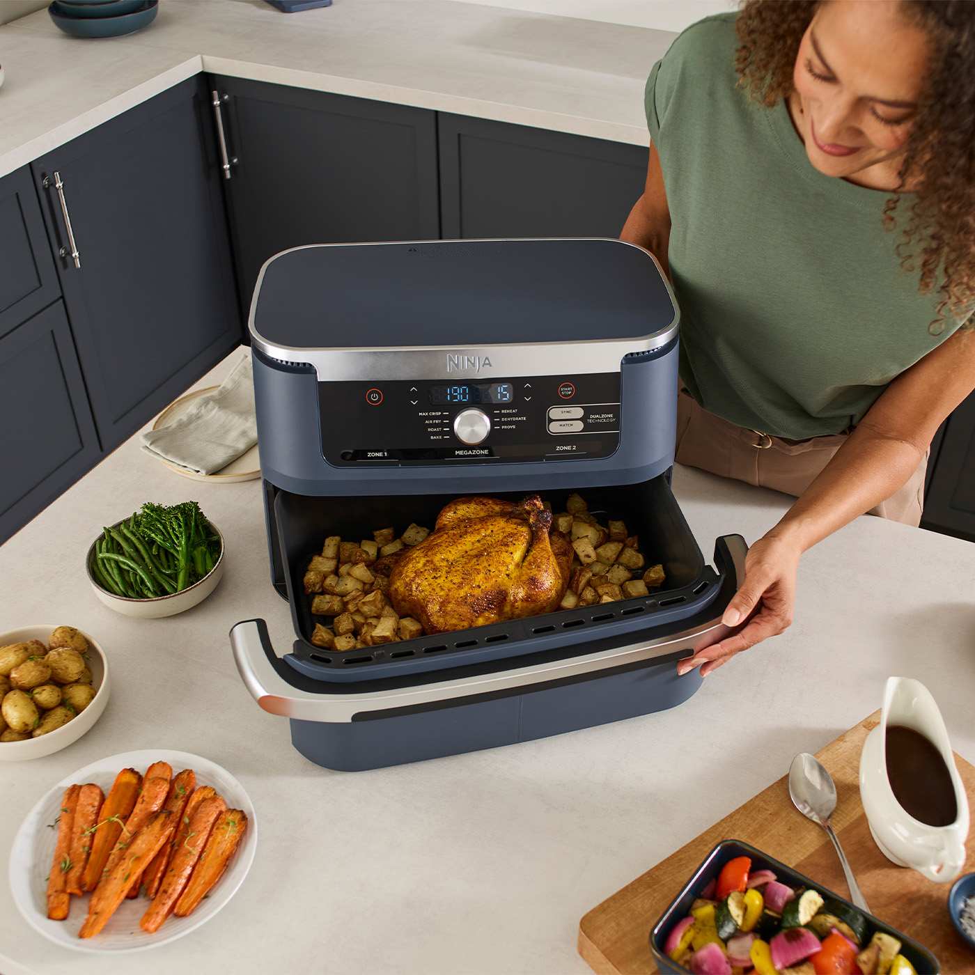 Air Fryer Ninja Foodi FLEX 7-en-1, 10,4 L, Bleu nuit, AF500EUCYD à 169,99€