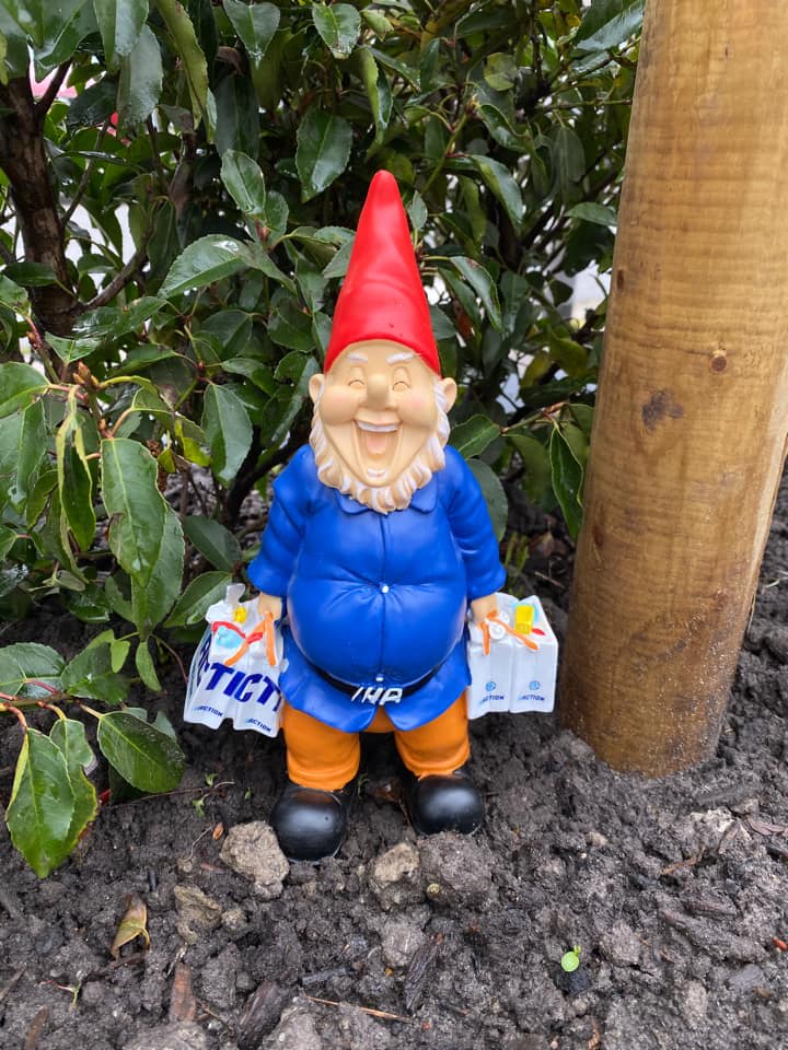 Tuinkabouter met volle boodschappentassen 🛍️ [Action] » €3,99