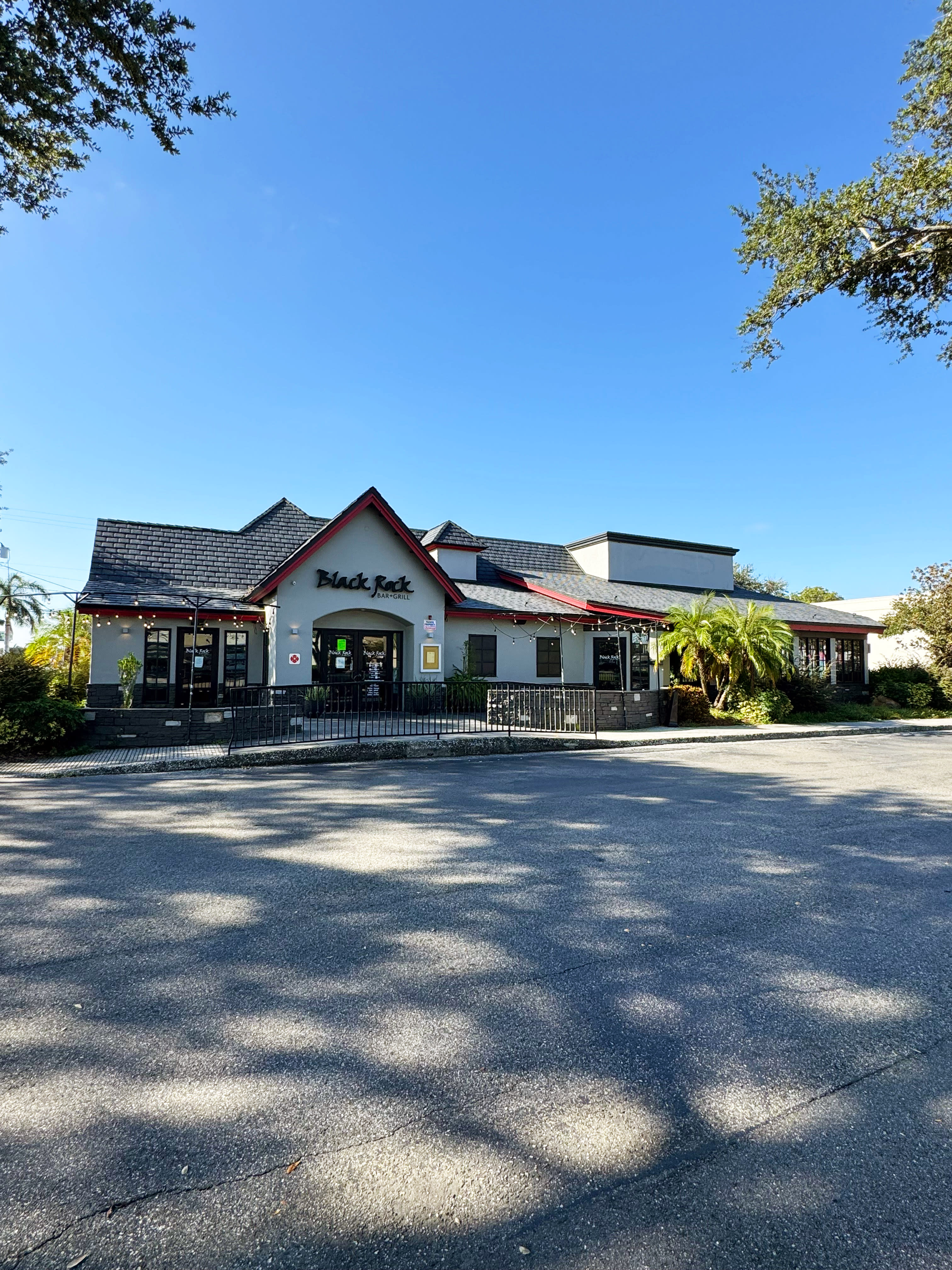 Freestanding Restaurant | Retail for lease in Tampa, Florida - SRS