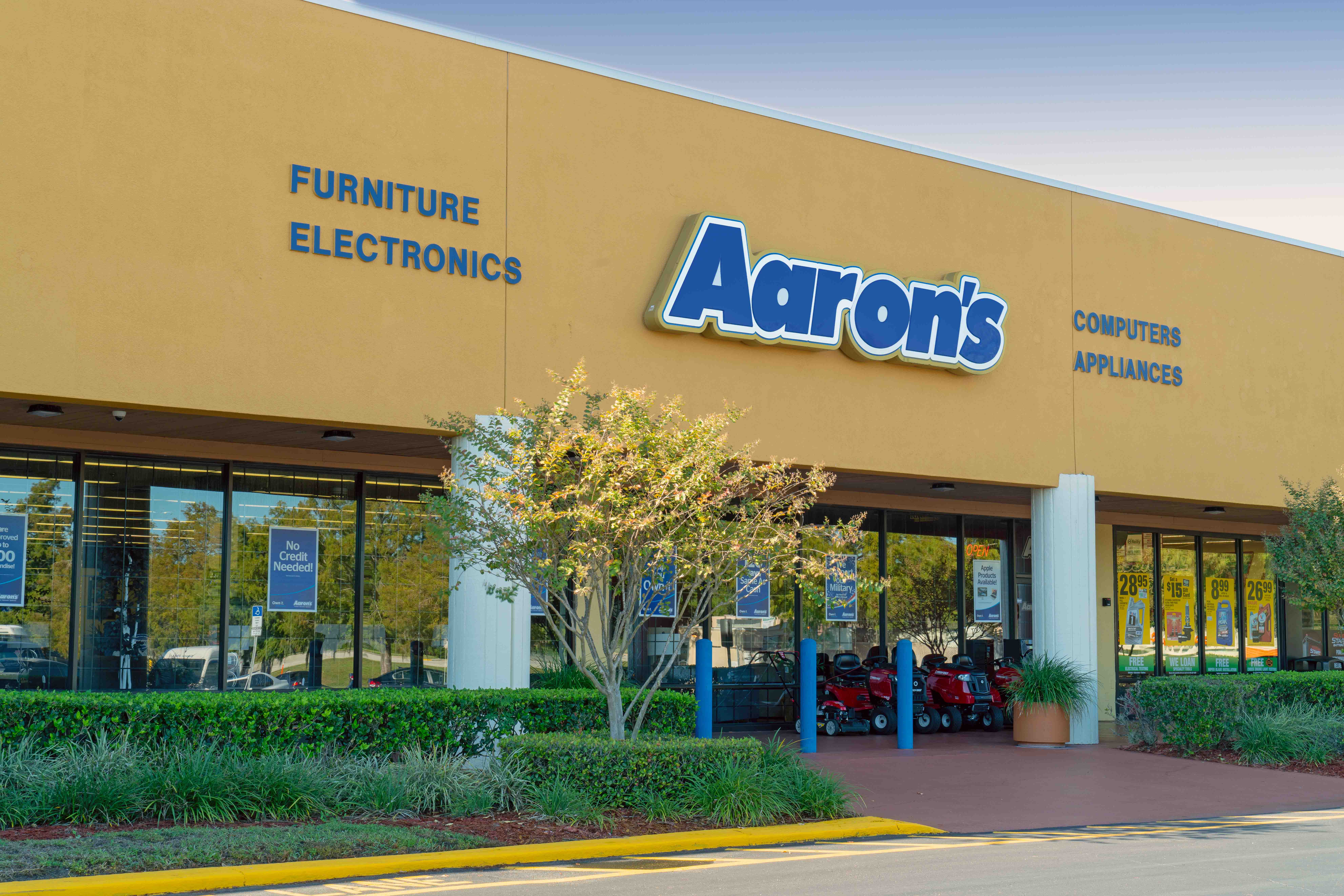 Four Townes Shopping Center | Retail investment sale in Orange City ...