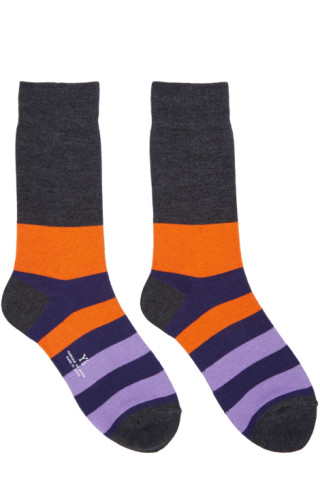 Y's: Grey Striped Border Socks | SSENSE Canada