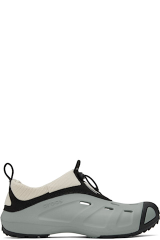 Crocs: Blue Quick Trail Low Clogs | SSENSE Canada