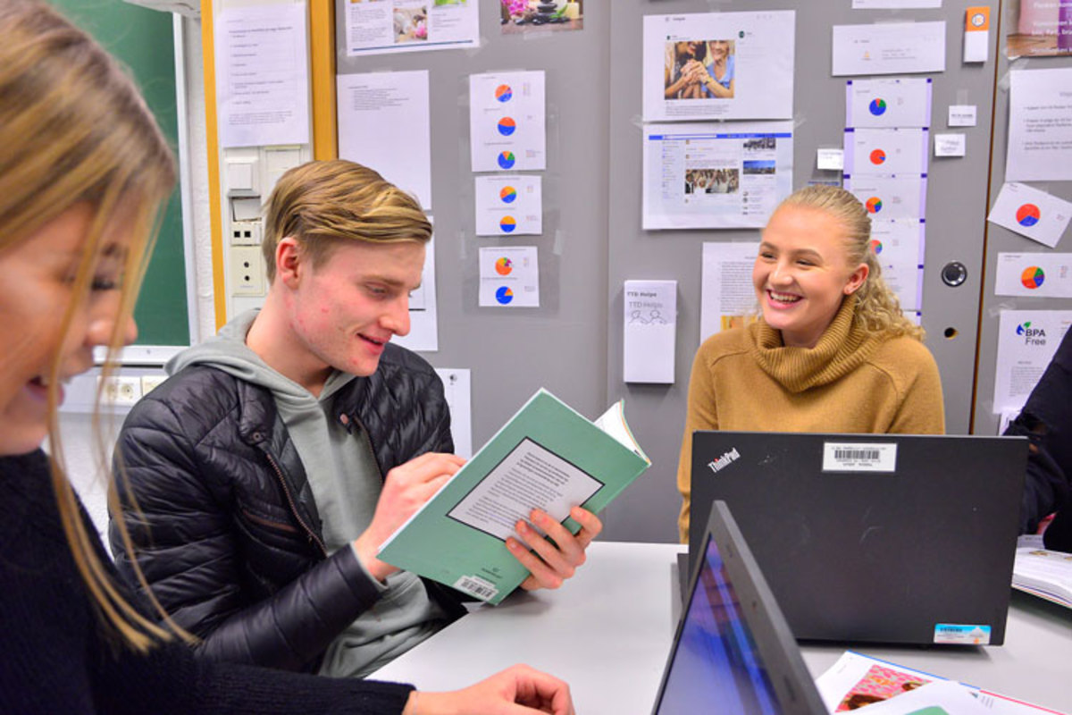 Salg, service og reiseliv - Vestfold fylkeskommune