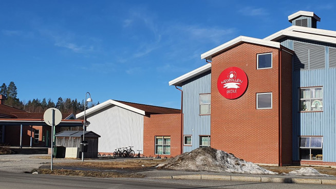 Neskollen skole - nes kommune