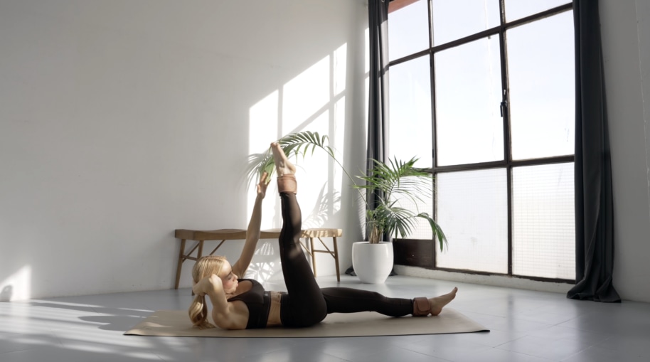 Core Awakening | Ro Yoga Online