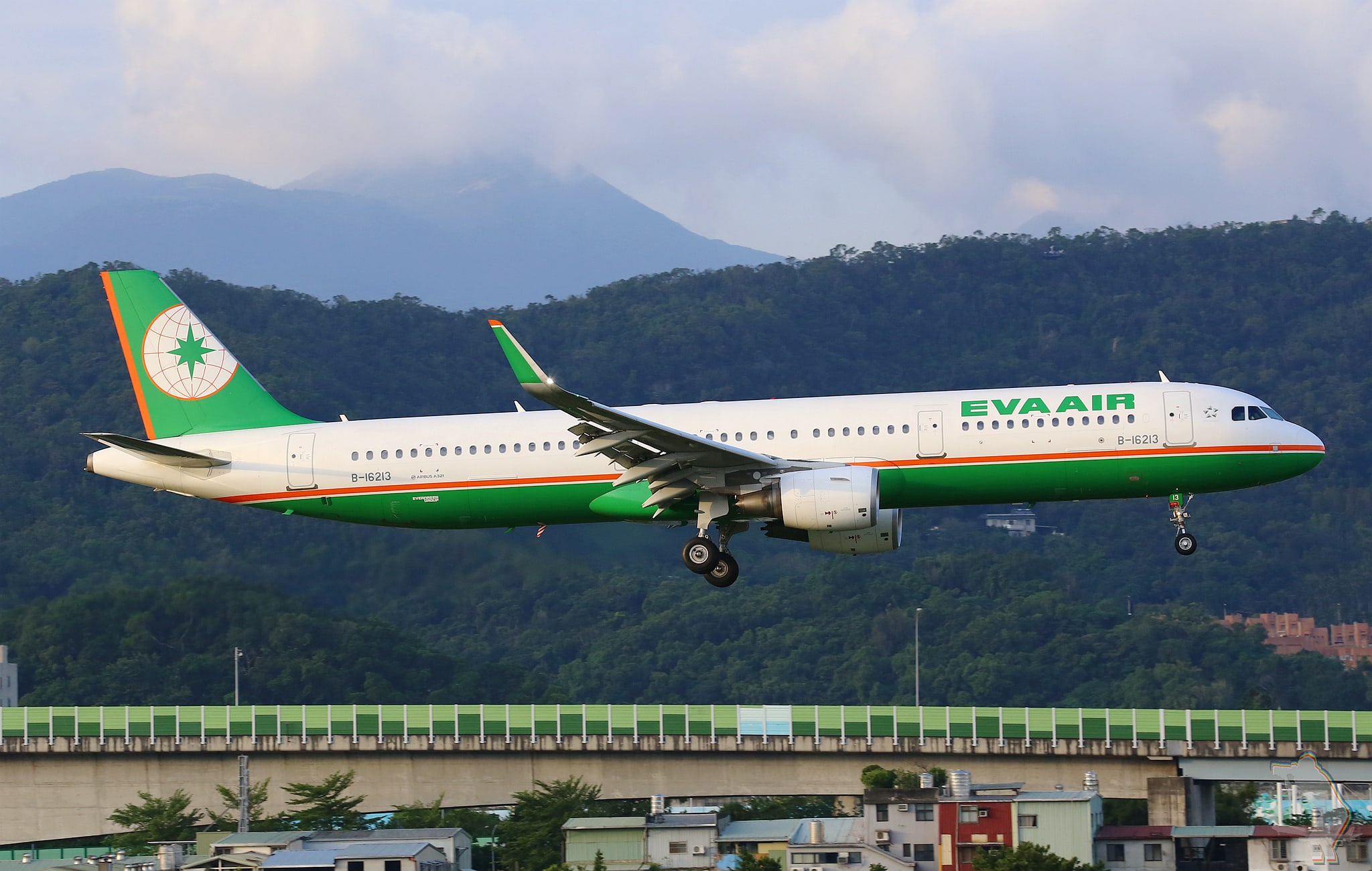 EVA Air Airbus A321-211(WL) - Star Alliance Virtual