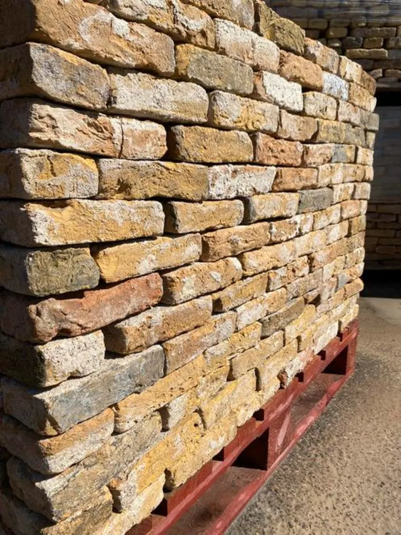 Antieke gele handvorm ijsselstenen