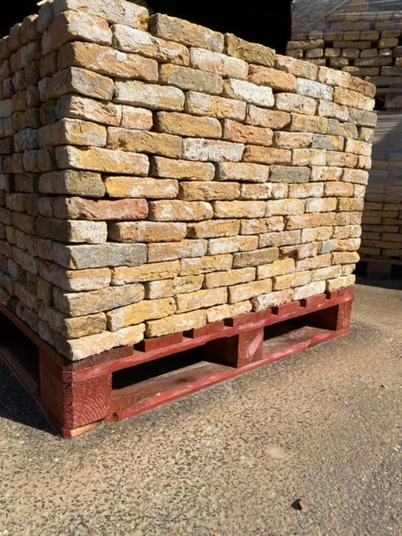 Antieke gele handvorm ijsselstenen