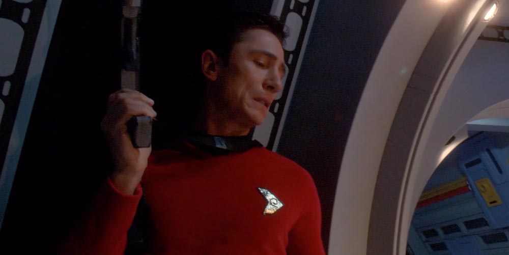 NCC-1764 Defiant Crew (Engineering)