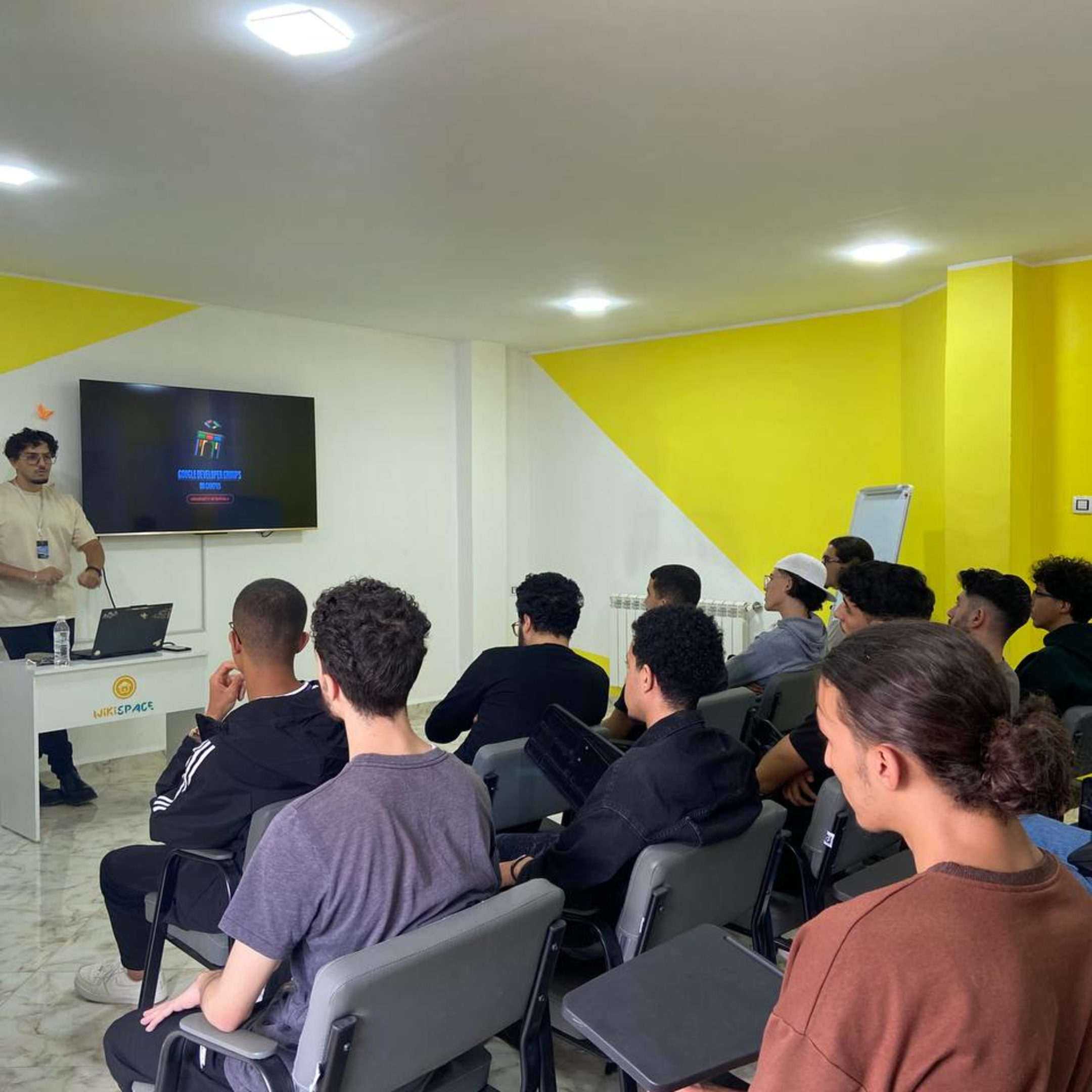 See Offline session at Google Developer Groups GDG on Campus University ...