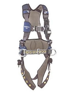 3M 1113216 - HARNESSES | Stauffer Glove & Safety