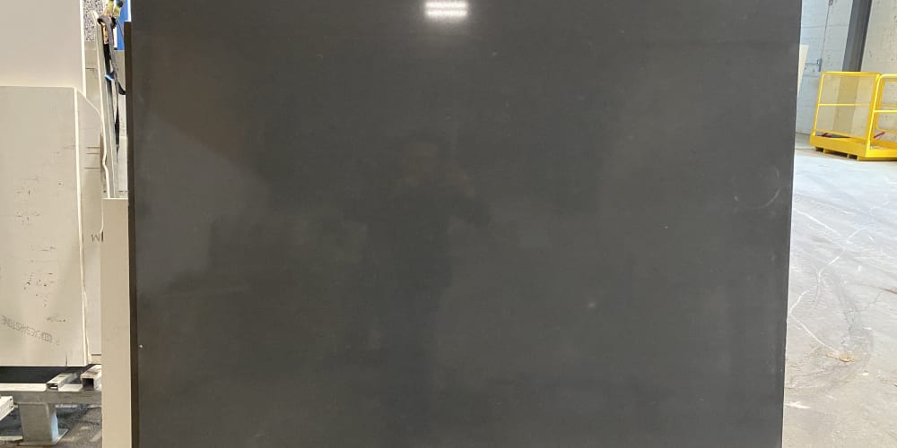 4120 Raven Quartz by Caesarstone - StoneTrash